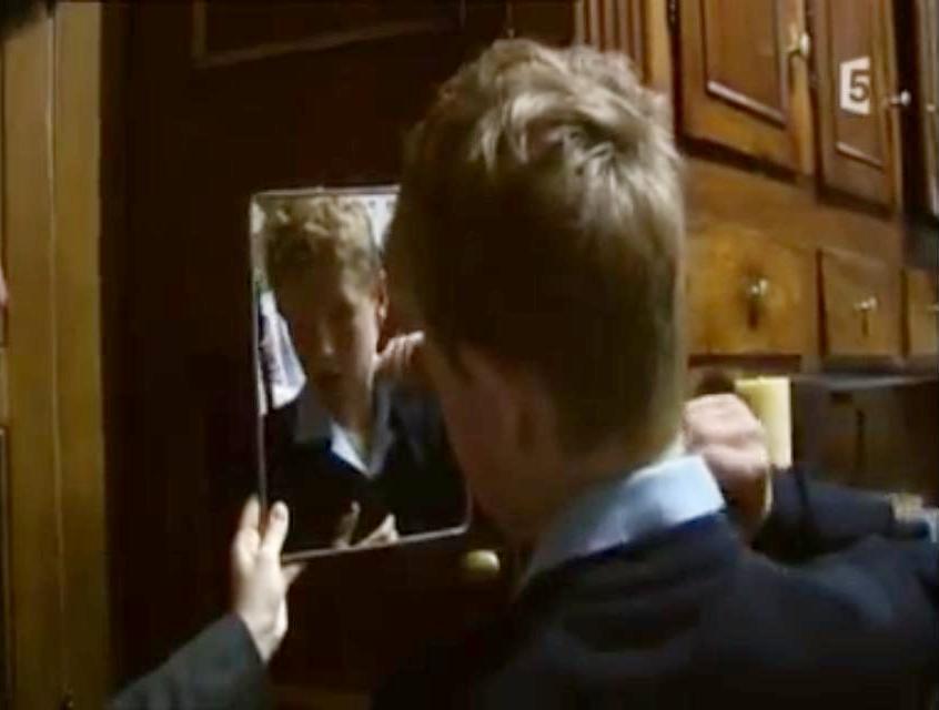 French boys choirs : performances stagecraft uniform check
