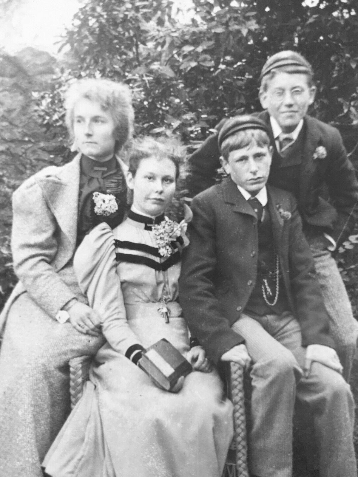 English School Cap Chronology: The 19th Century