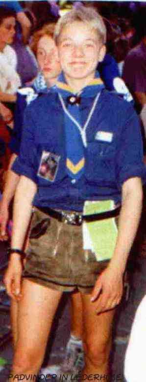 boys historical uniform garments: lederhosen--organizations
