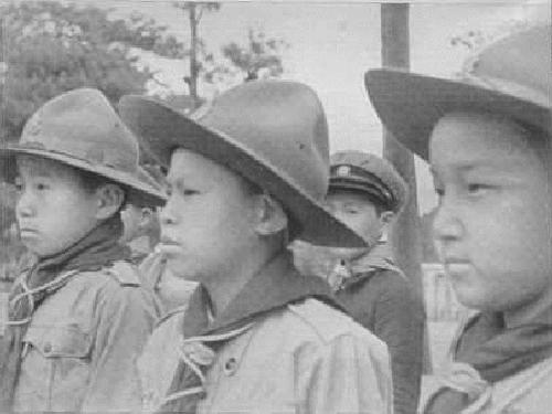 Japanese Boy Scout uniforms -- history