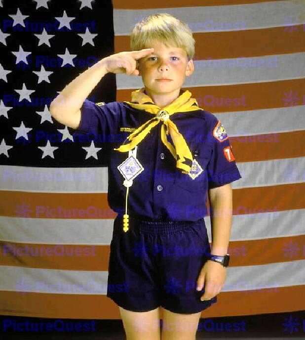U.S. boy scout uniforms : cub salute